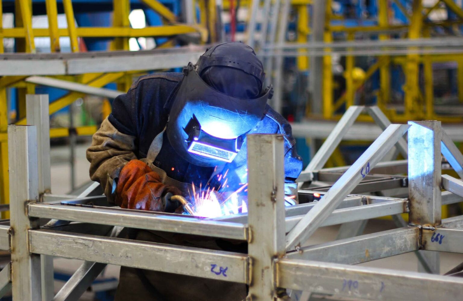 Industria peruana lideró aporte al PBI entre enero y mayo de 2021 ...